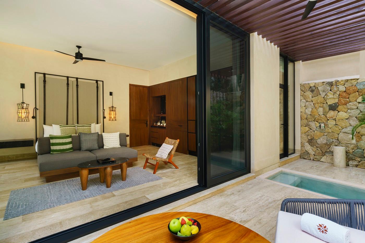 Itza Plunge Pool Suite - King | Hacienda Xcanatun