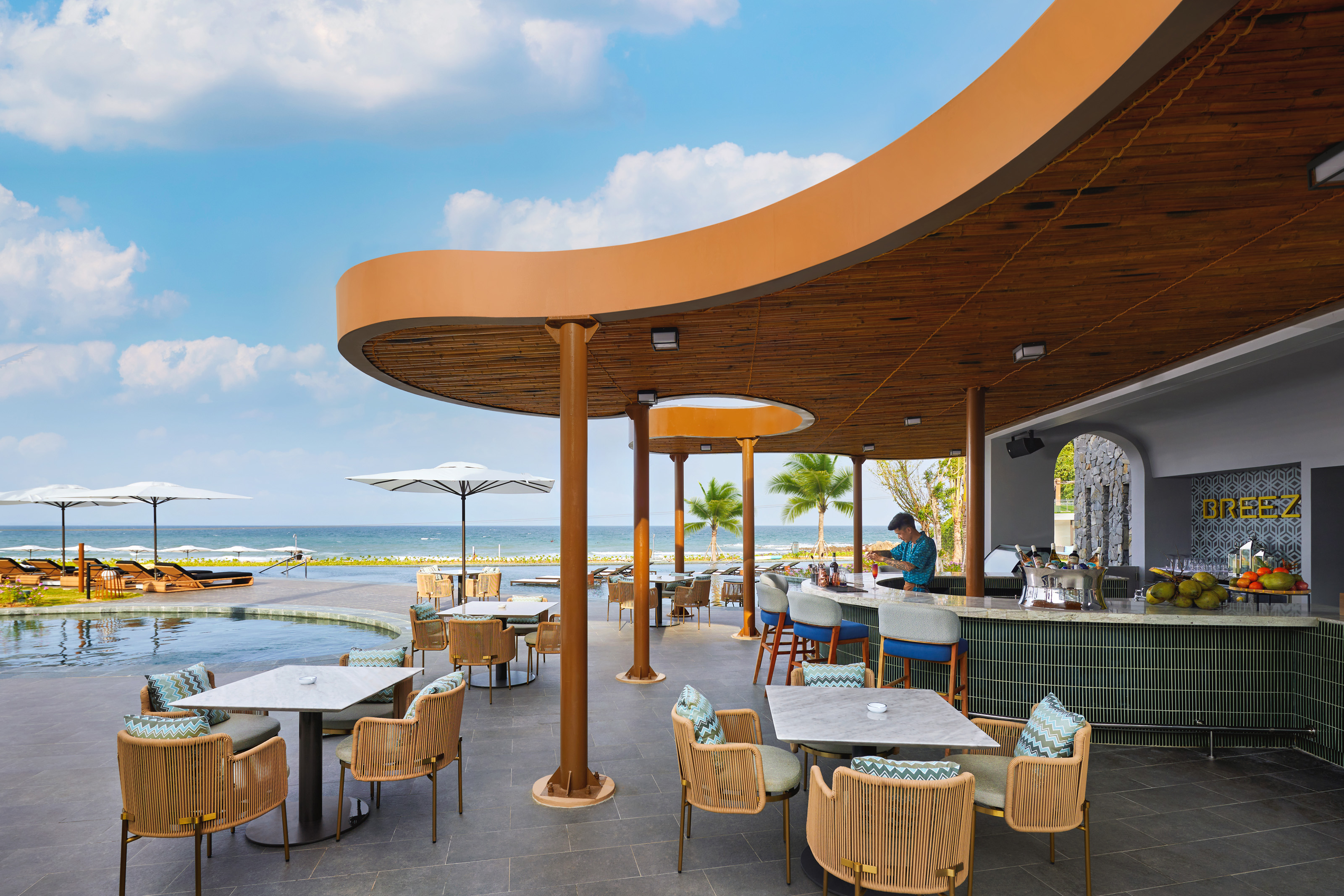 Breeze - Beach & Pool Bar | Angsana